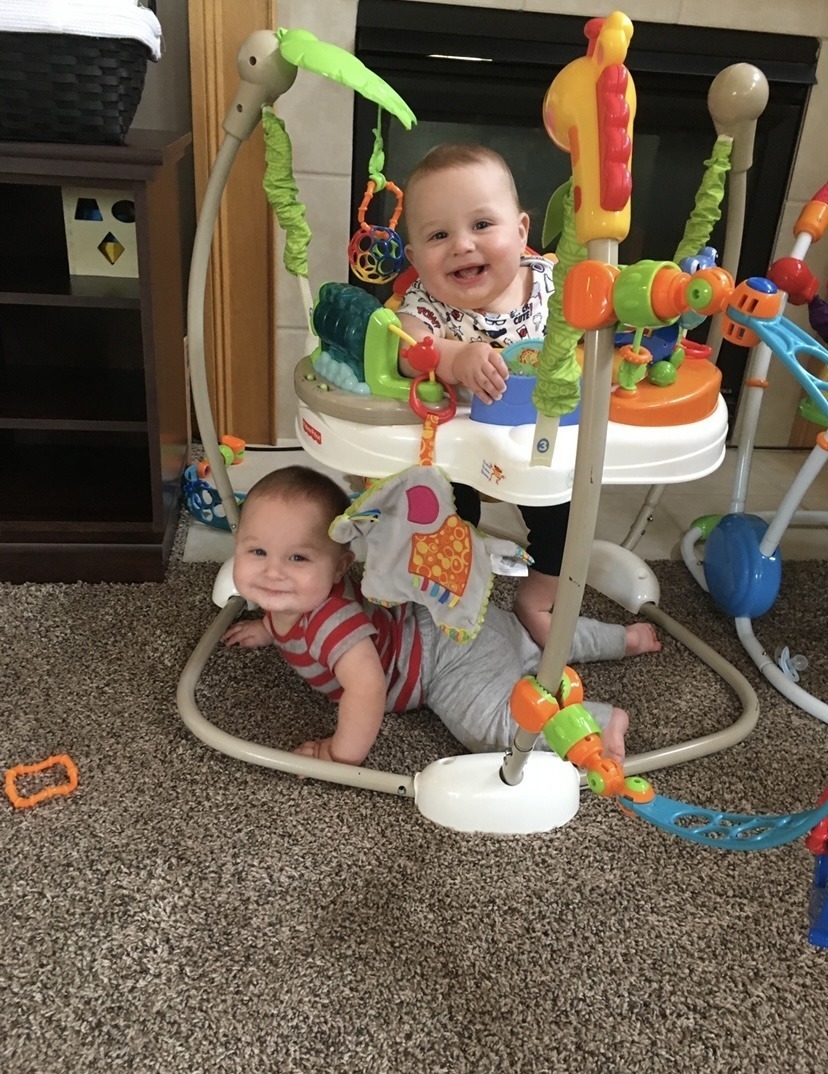 6 Gifts for Twin Babies for Playing and Learning Together - The Way It ...