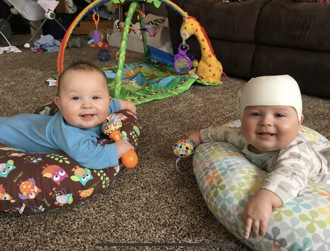 Twin Baby Essentials for Feeding Twins: Breastfeeding, Bottle Feeding ...