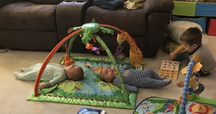 6 Gifts for Twin Babies for Playing and Learning Together - The Way it ...